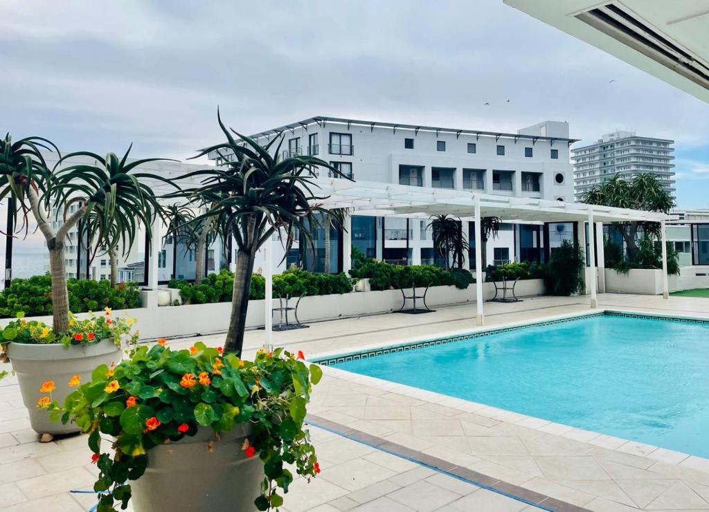 Sea Point Apartment @ The Centurion, Cape Town, South Africa - Booking.com