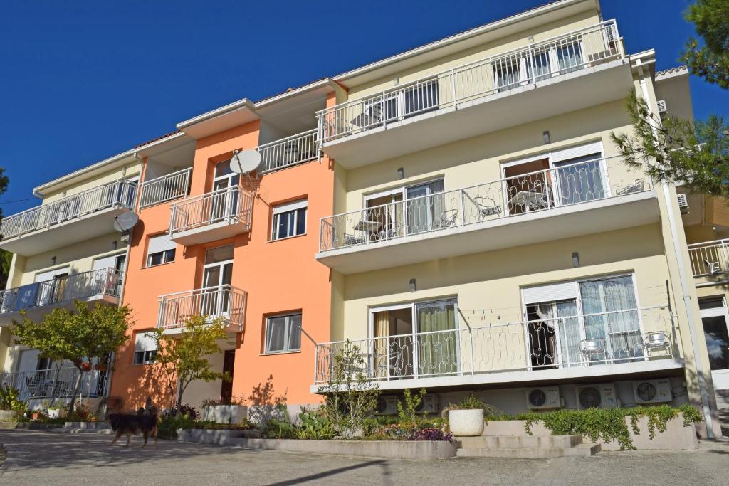 Studio Duce 946b, Duće – Updated 2022 Prices