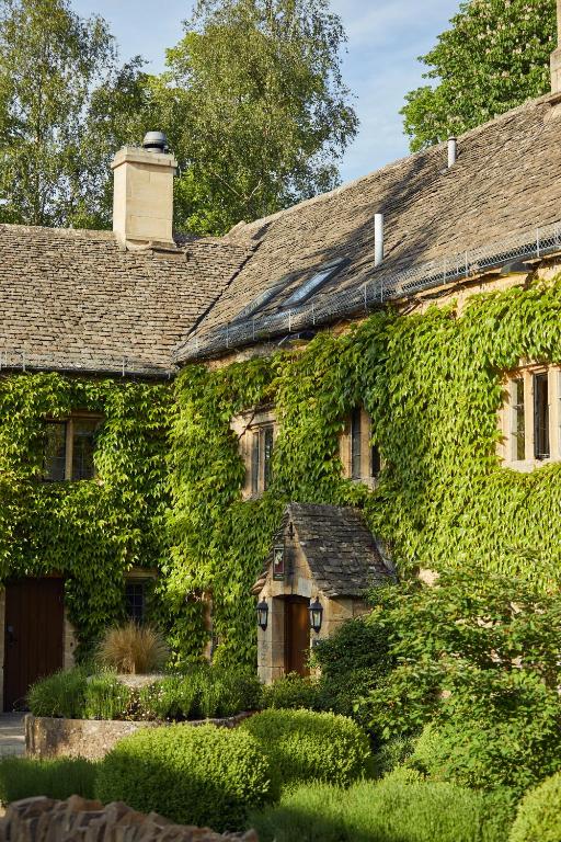 The Slaughters Country Inn, Lower Slaughter (updated prices 2025)