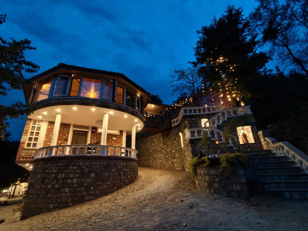 Chateau de Tatli - Hilltop - Dehradun, Dehradun (precios actualizados 2025)