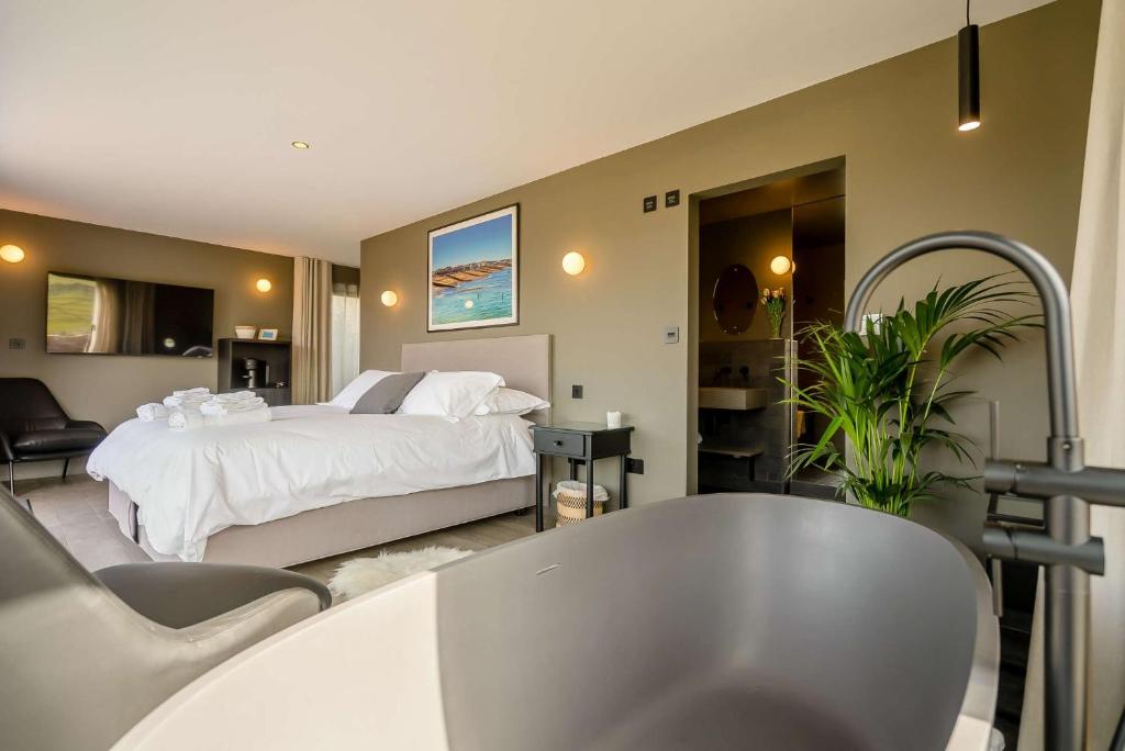 Little Hayloft by Bloom Stays, Canterbury (updated prices 2025)