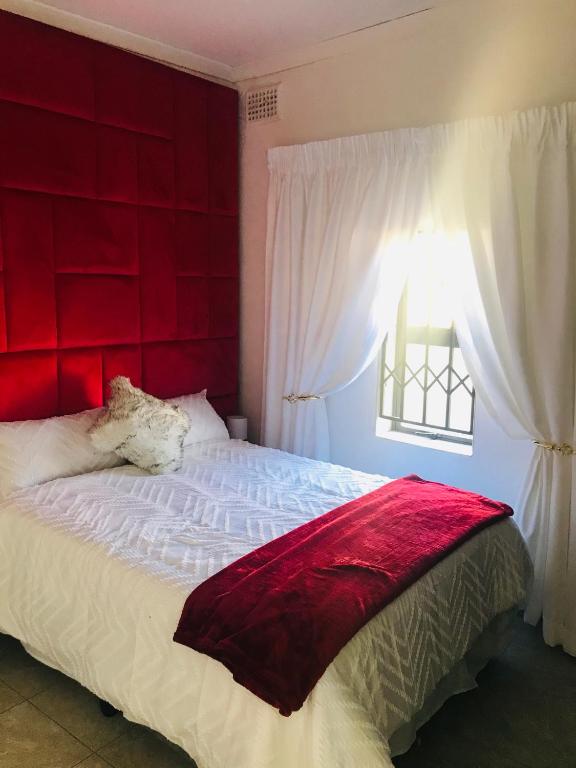 Shamrock Place, Roodepoort (updated prices 2026)