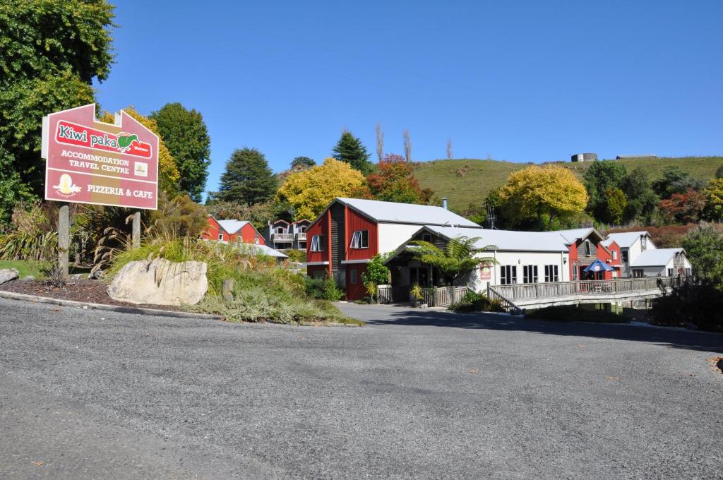Waitomo Village Chalets home of Kiwipaka, Waitomo Caves (updated prices ...
