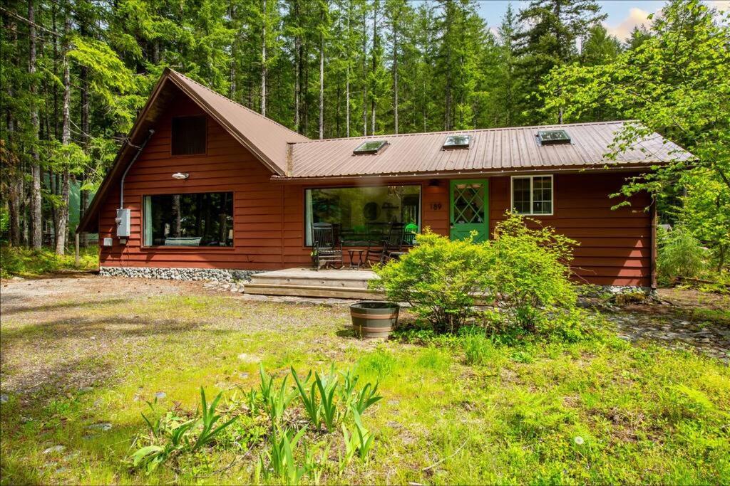 Forest Edge Cabin, Packwood (aktualisierte Preise für 2024)