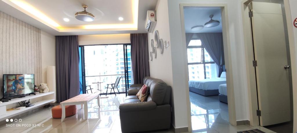 Atlantis Homestay Pool View by HwStay, Tranquerah (updated prices 2025)