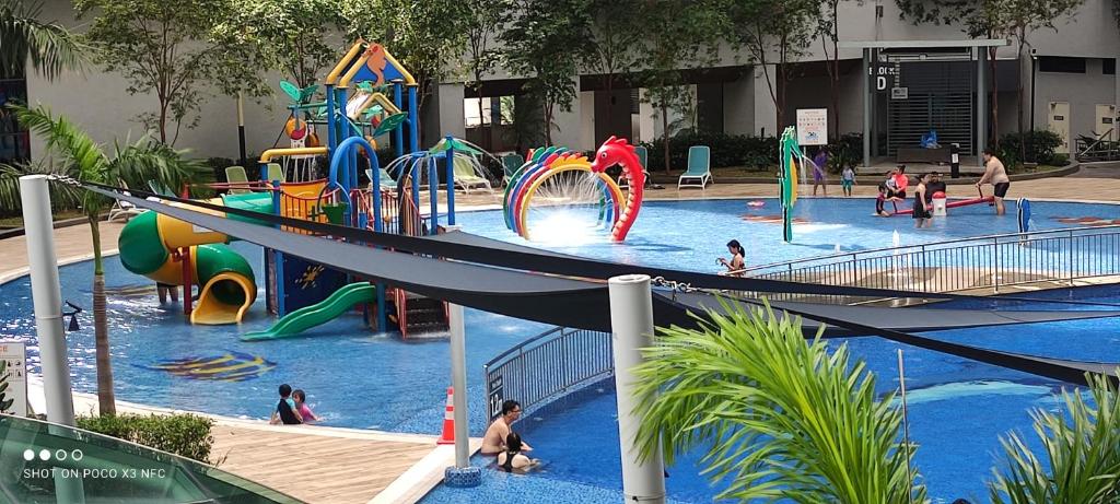 Atlantis Homestay Pool View by HwStay, Tranquerah (updated prices 2025)