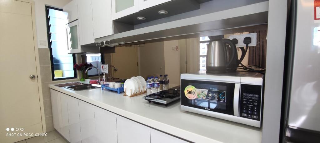 Atlantis Homestay Pool View by HwStay, Tranquerah (updated prices 2025)