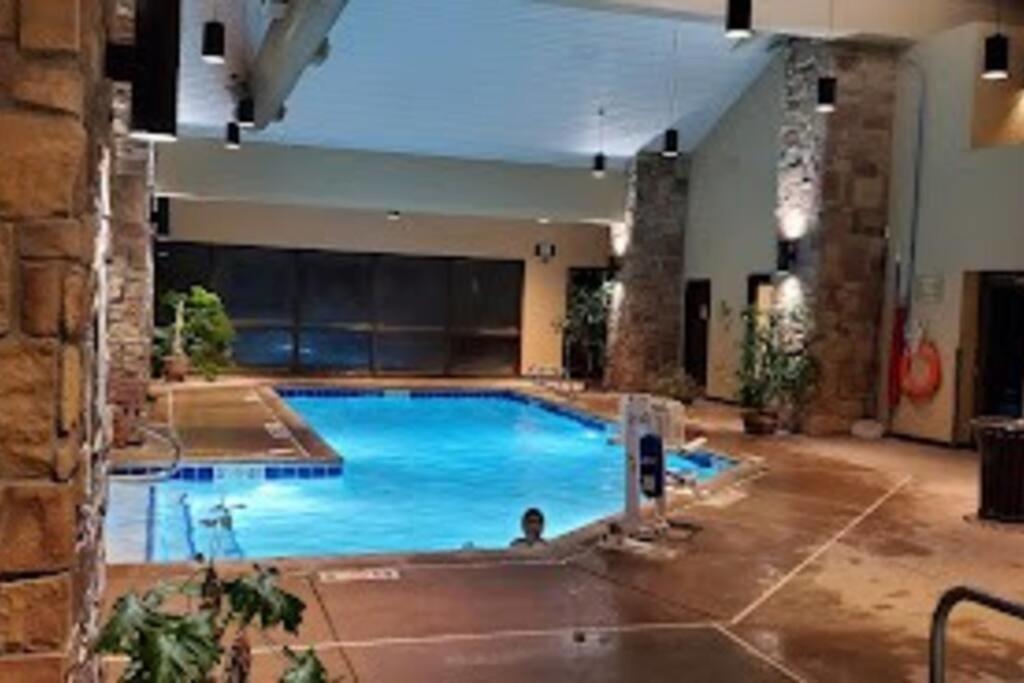 King Bed Condo at Cedar Breaks Lodge, Brian Head (updated prices 2025)