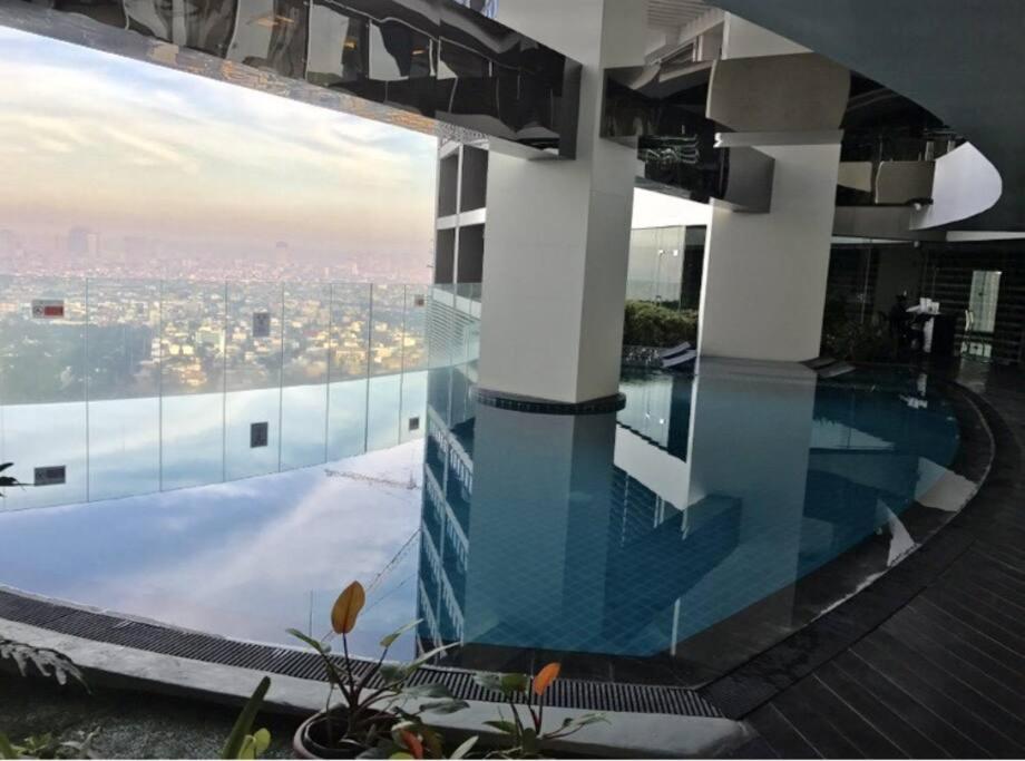 Gramercy Studio with Balcony, Manila (updated prices 2025)