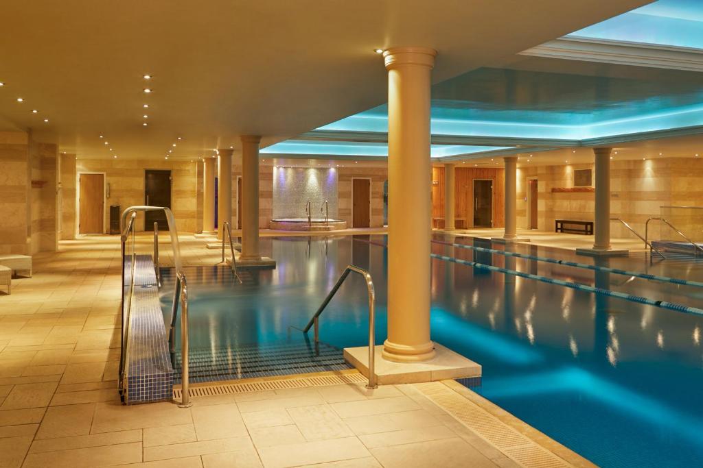 Lion Quays Resort, Chirk (updated prices 2025)