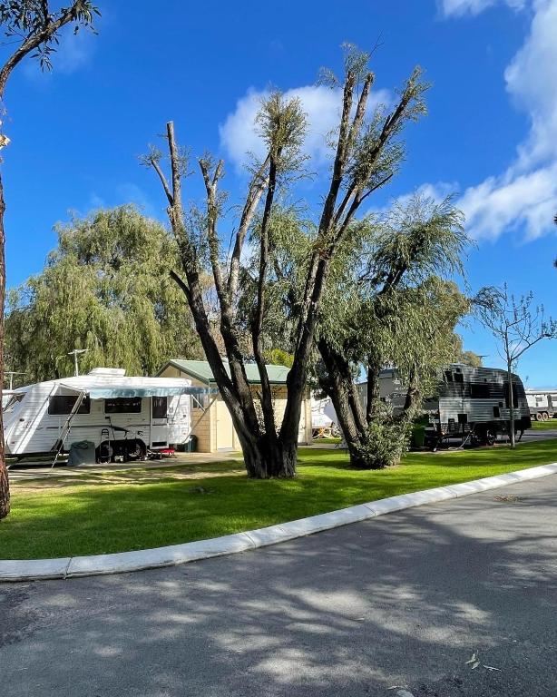 Mandurah Caravan and Tourist Park, Mandurah (updated prices 2025)