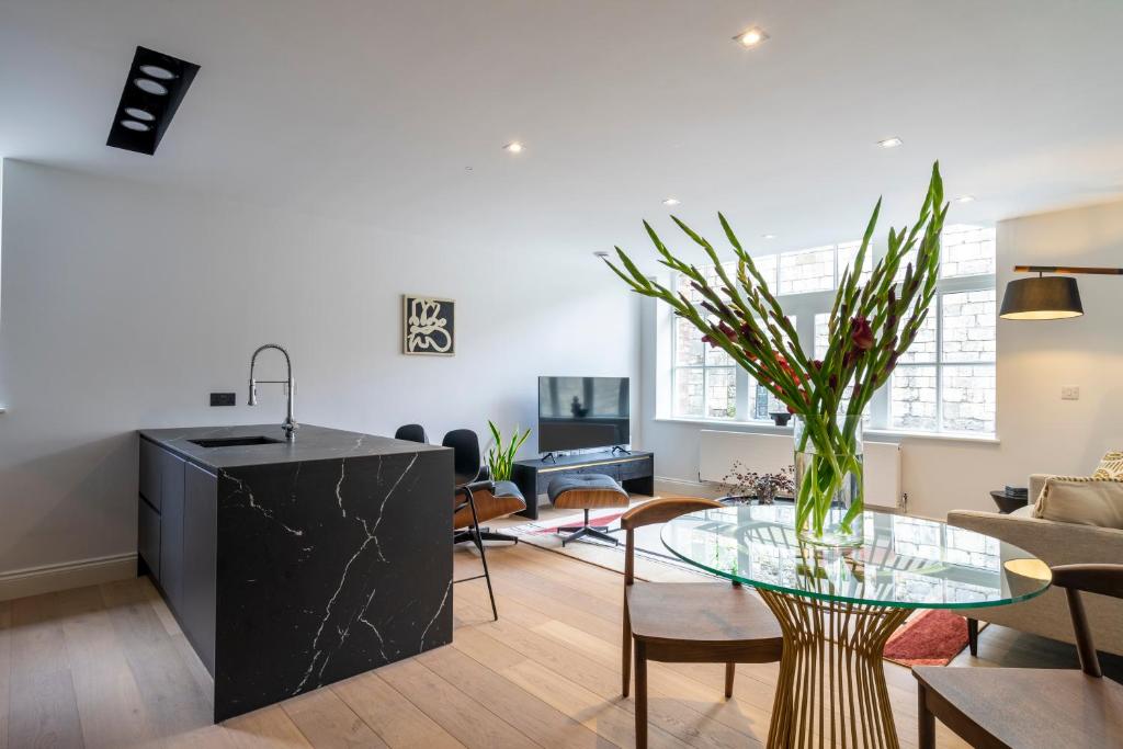 Marygate - Gallery Apartment, York (updated prices 2026)