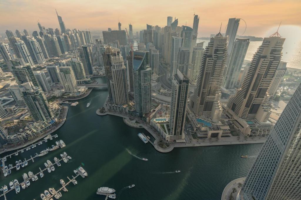 Icon Casa Living - Marina Gate II - Full Marina & Sea View, Dubai ...