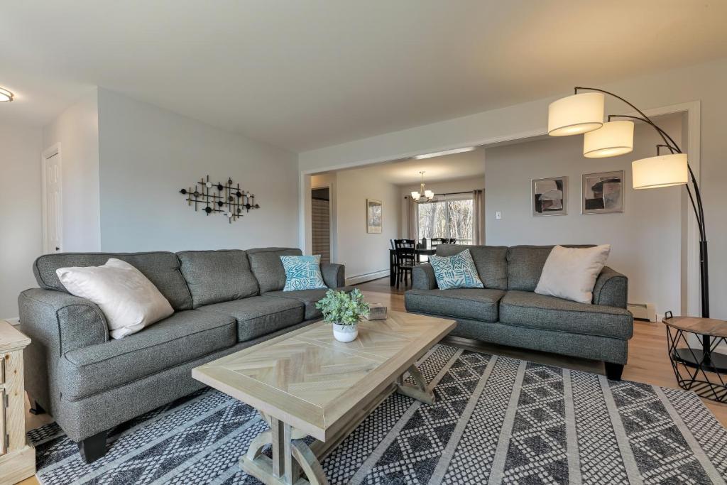 3 BR Private Pondside View New Reno [Moose Lodge], Bar Harbor (updated ...