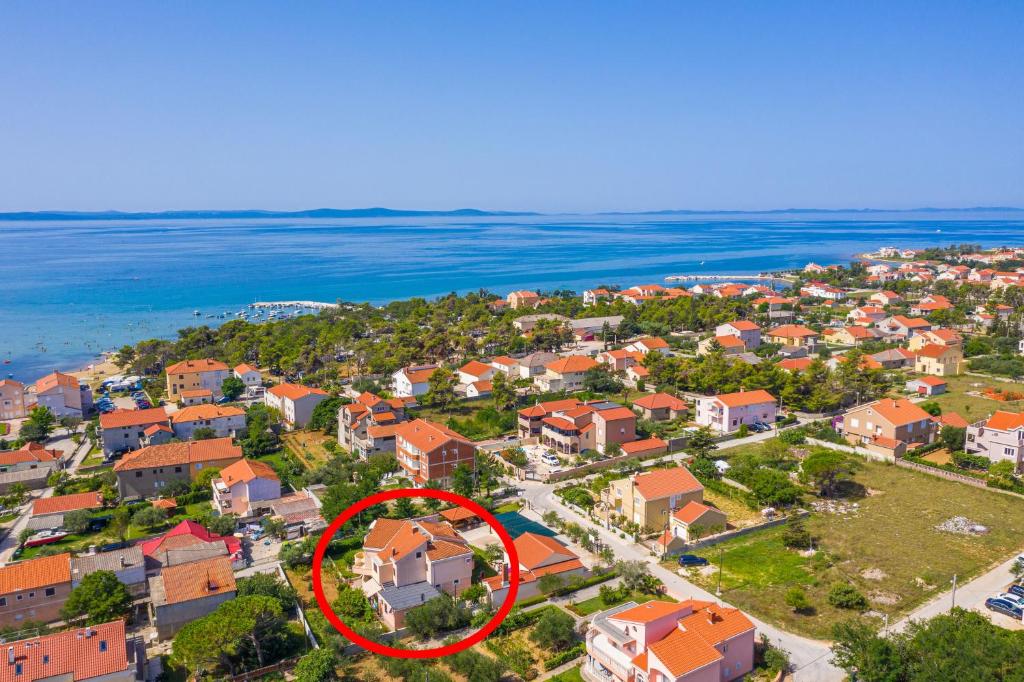 Apartments with a parking space Privlaka, Zadar - 12989, Privlaka ...