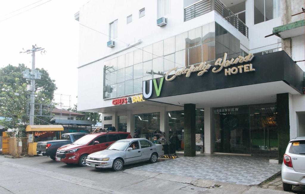 UrbanView at Lacson Street Bacolod City by RedDoorz, Bacolod – Updated ...