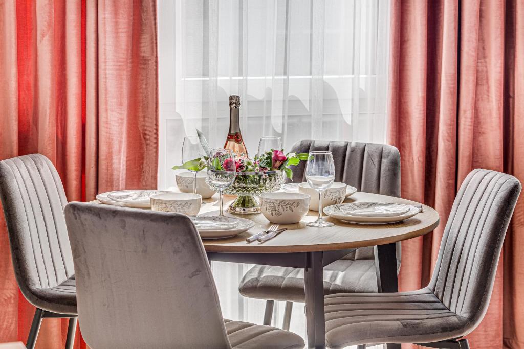 Elegant Apartment near AFI & Atrium Mall, Arad (updated prices 2025)