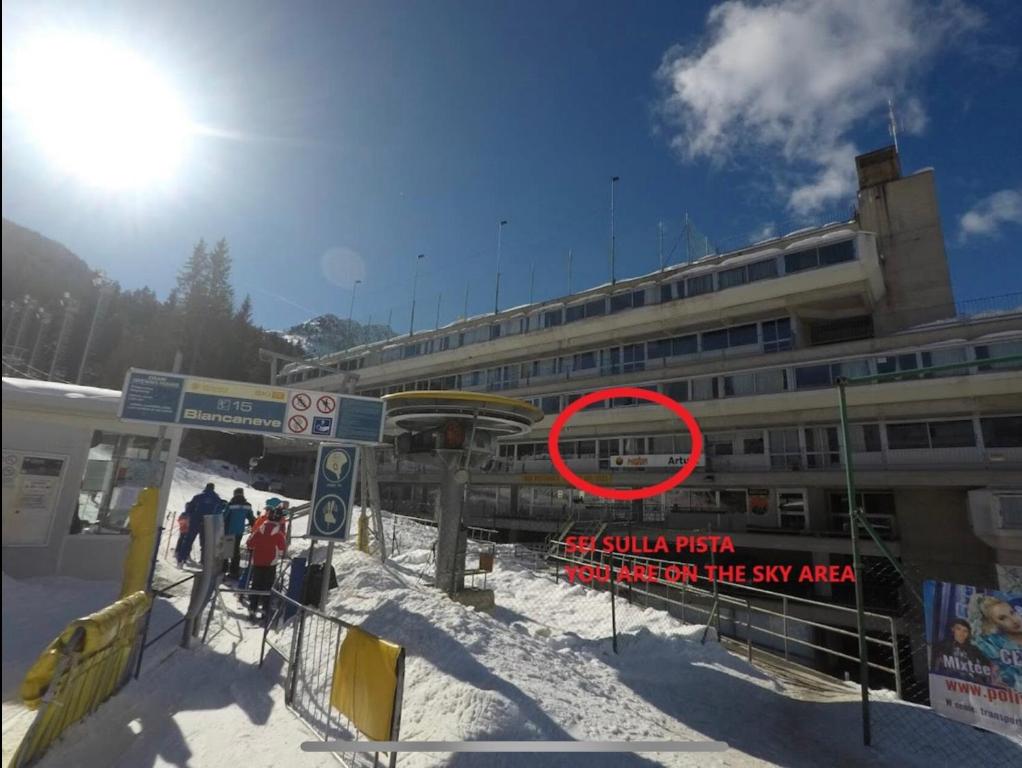 RESIDENCE ARTUICK AP.556 DIRETTAMENTE SULLE PISTE, Mezzana (updated ...