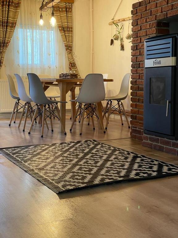 Cabana din Poiana Valiug in Valiug