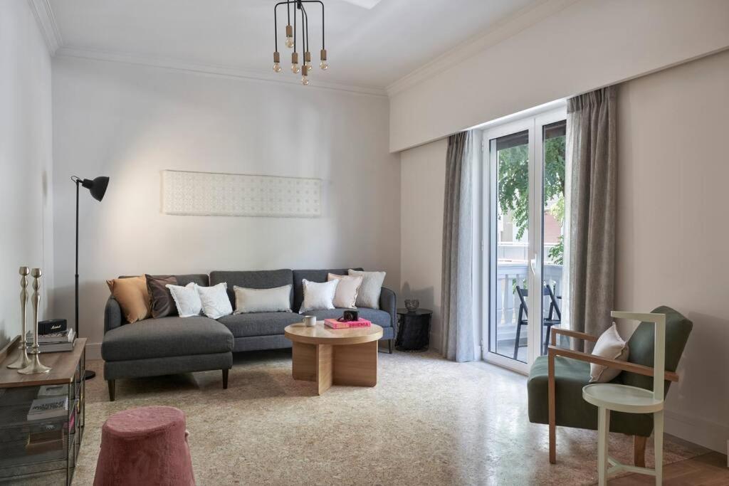 Sleeping with the Ancient Gods in Koukaki, Atenas – Precios ...