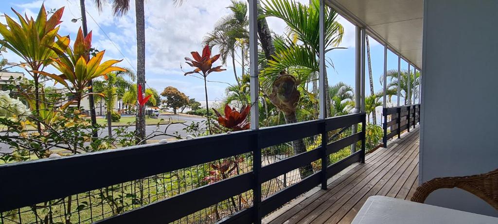Cardwell Beachfront Motel, Cardwell (updated prices 2025)