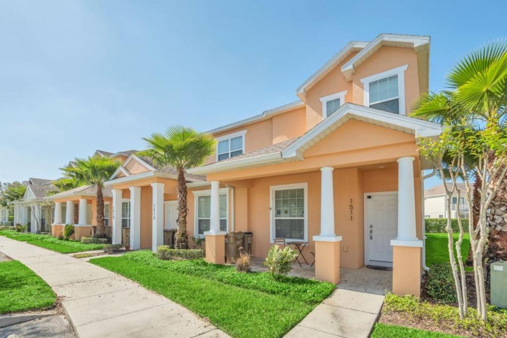 1511RETREAT townhouse, Orlando (updated prices 2025)