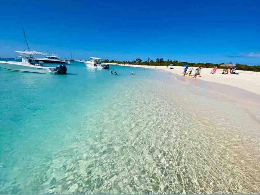 Life Is Good, Fajardo (updated prices 2026)