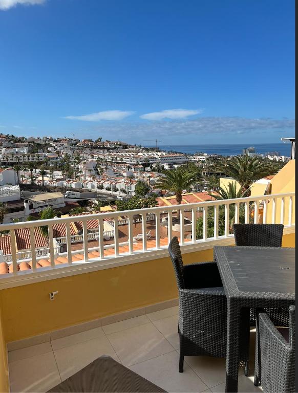 2 Bedroom Apartment In San Eugenio Alto Ocean View - Costa Adeje
