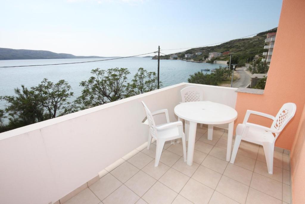 Apartments by the sea Metajna, Pag - 6379, Metajna (updated prices 2025)
