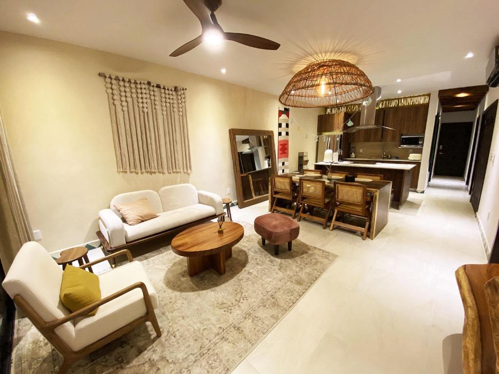 Lujoso y Bello Condo Estilo Boho Tulum, Playa del Carmen – Precios ...