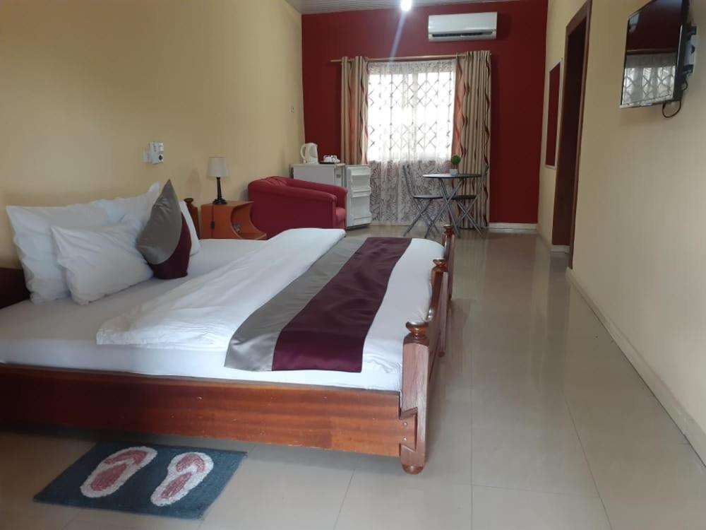 Hans Cottage Botel, Cape Coast (updated prices 2025)