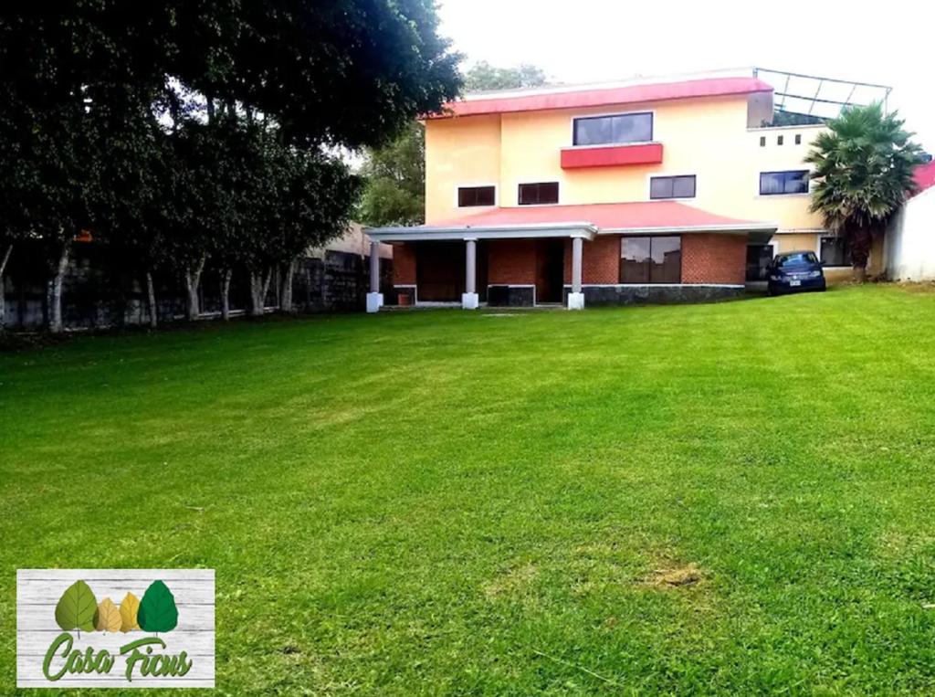 Casa Ficus Surrounded By Beautiful Gardens 10 Minutes From Xalapa - Xalapa