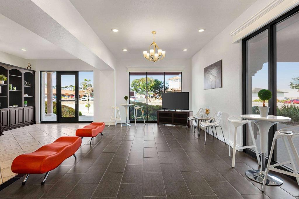 Ramada by Wyndham Marina, Marina (updated prices 2025)