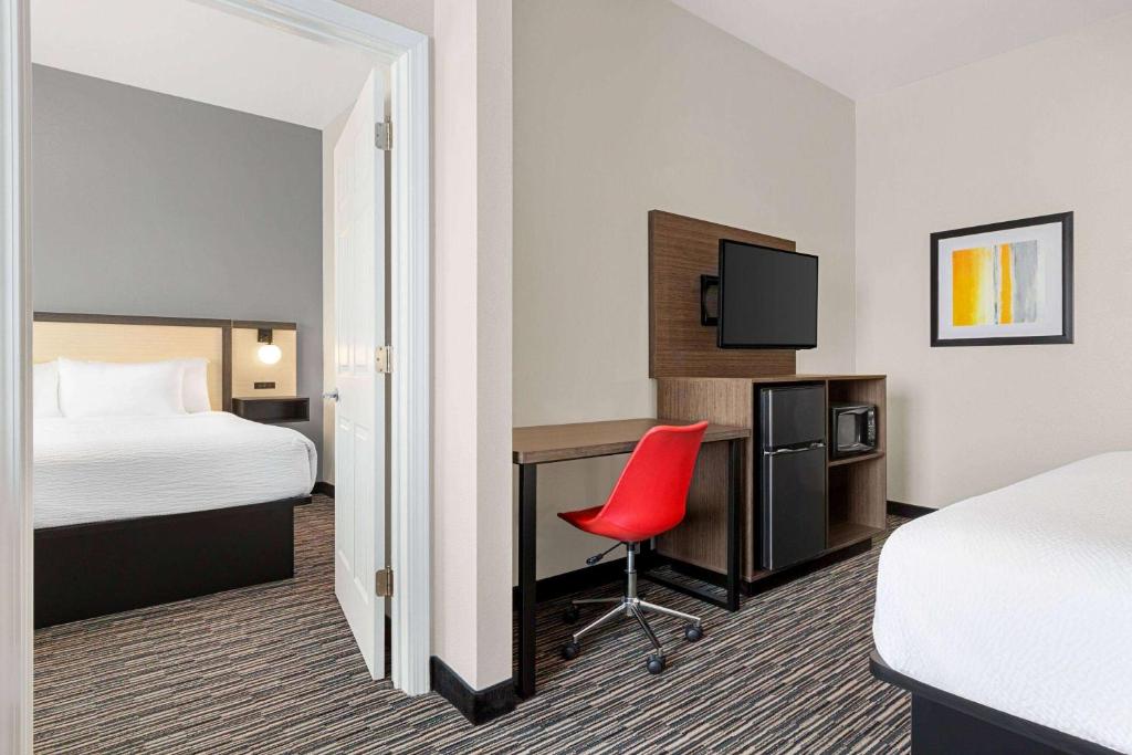 Ramada by Wyndham Marina, Marina (updated prices 2025)