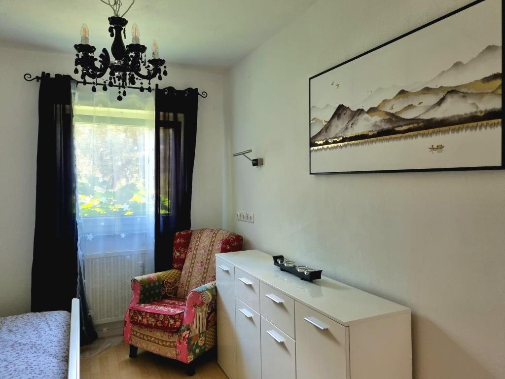 Lovely spacious Apartment-80m2-OLD STYLE-tourist area, Rauth (updated ...