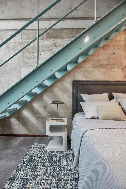 LA PORTE ROUGE RBX, Roubaix (updated prices 2025)