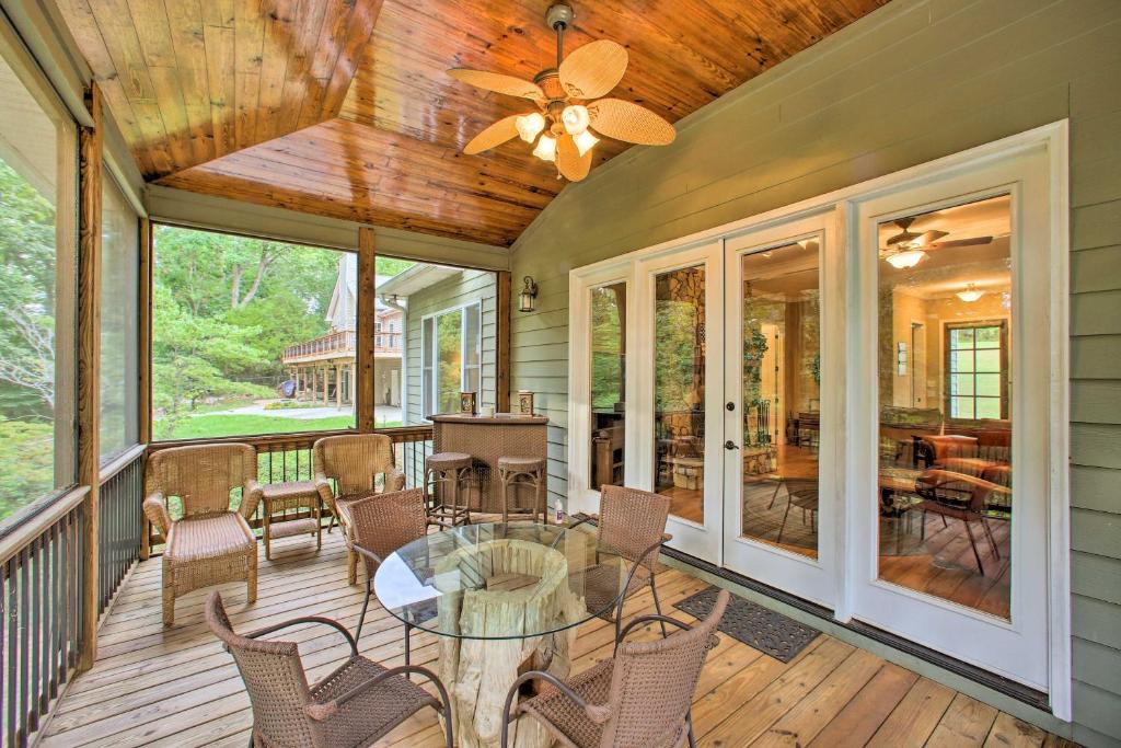 Townville Lakefront Cottage with Private Dock!, Fair Play (updated ...