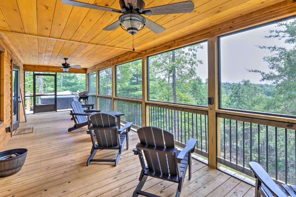 Murphy Mtn Retreat Wraparound Deck and Hot Tub, Murphy – Updated 2024 ...