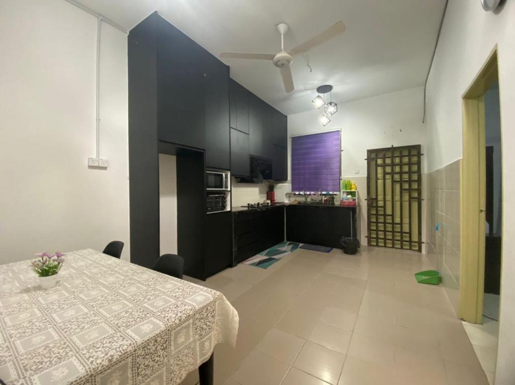 Farnira Exclusive Homestay, Kampung Raja (updated prices 2025)