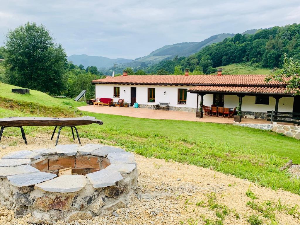 Finca La Naguada Casa Rural en Asturias, Piloña (updated prices 2026)