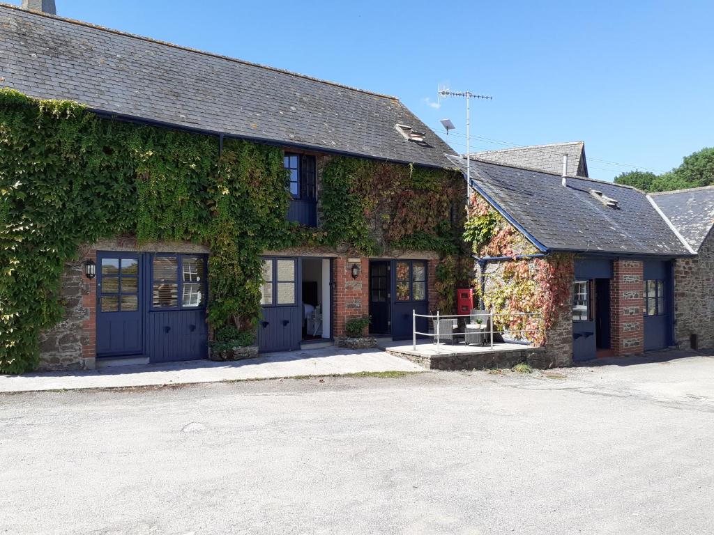 The Ivy Barn Holbeton, Plymouth (updated prices 2025)