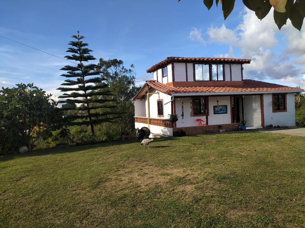 Hermosa finca de recreo, Marinilla (aktualisierte Preise für 2025)