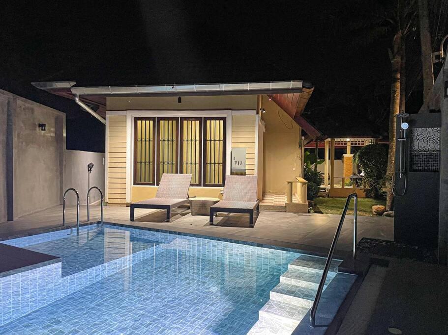 The Endless Pool Villa, 2 Bedrooms 0.6 km to Beach, Ban Lum Fuang ...