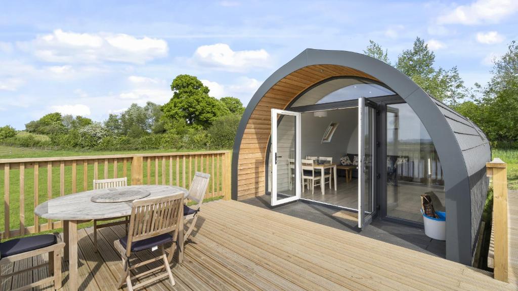 Finest Retreats - The Highland Camping Pod, Хартфорд (актуальные цены ...