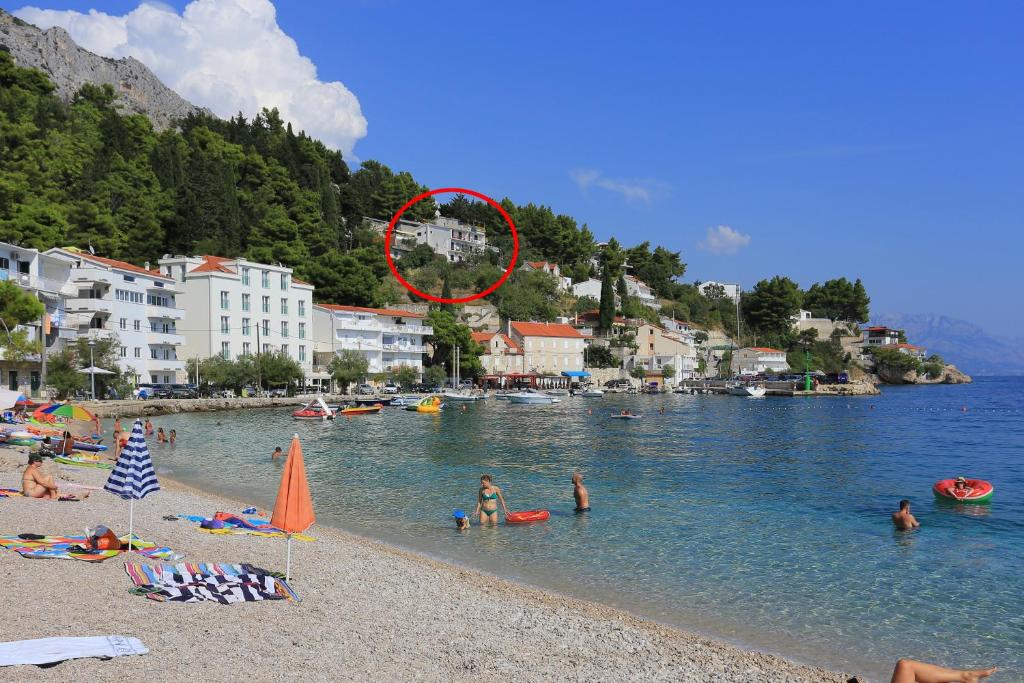 Apartments by the sea Mimice, Omis - 18148, Mimice (aktualizované ceny ...