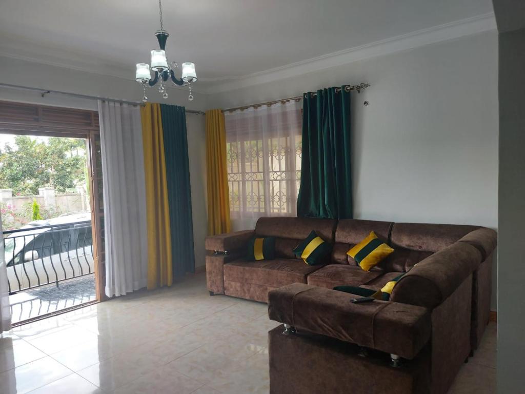 Charming House in Matugga Kampala Uganda, Matuga – Updated 2022 Prices