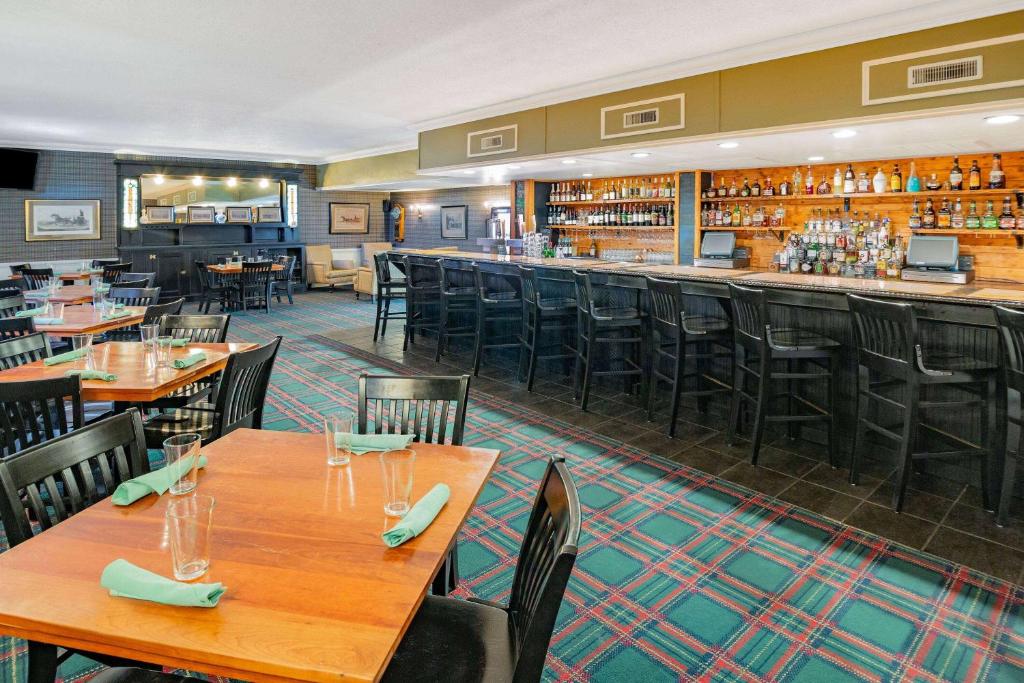 Natural Bridge Hotel, Trademark Collection by Wyndham, Natural Bridge ...