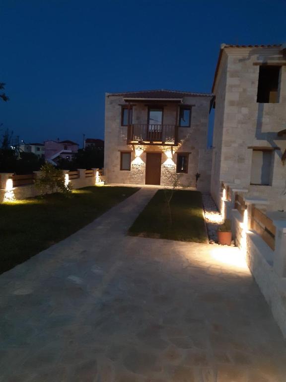 Luxury stone villas in Afitos St'aloni, Kassandra (updated prices 2026)