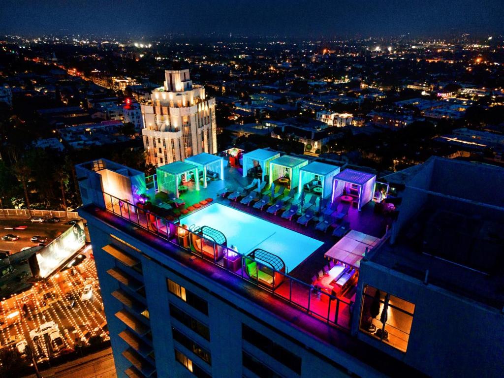 Andaz Hotel Pool