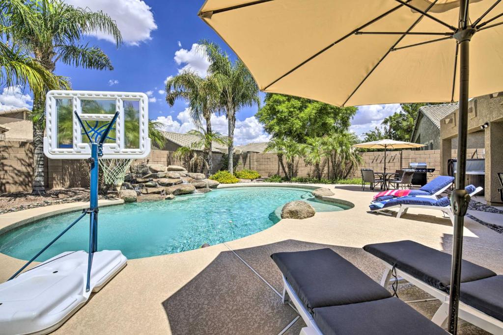 Pool, Hot Tub and Patio Mesa Oasis Desert Getaway, Mesa (updated prices ...